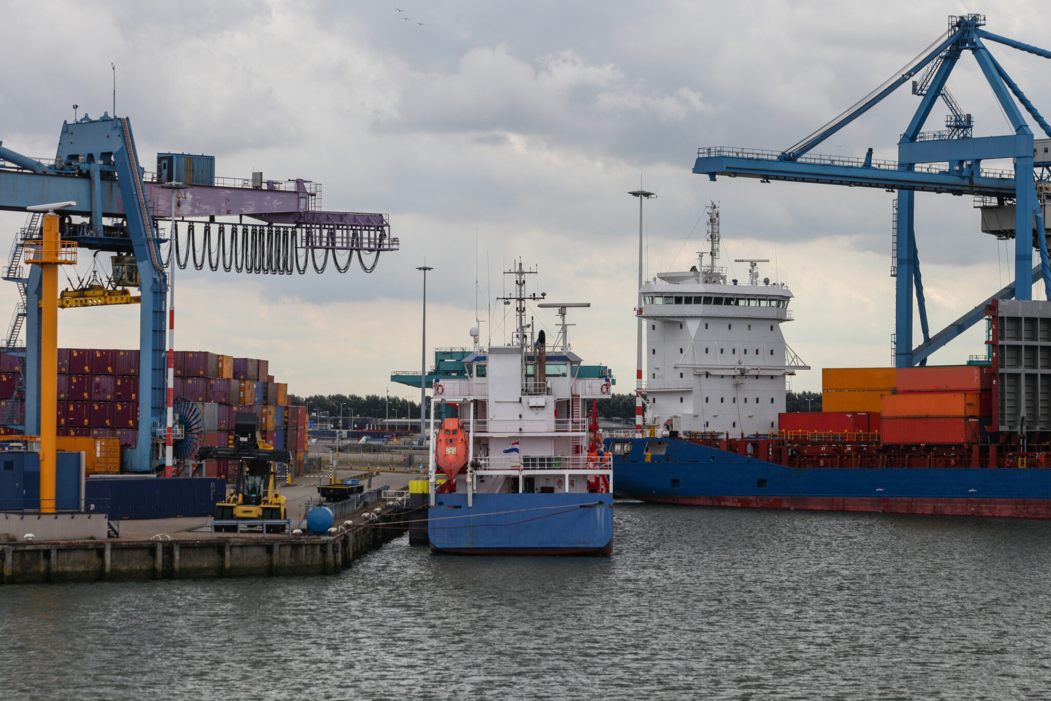 Climate adaptation in ports: a global imperative for resilience ...